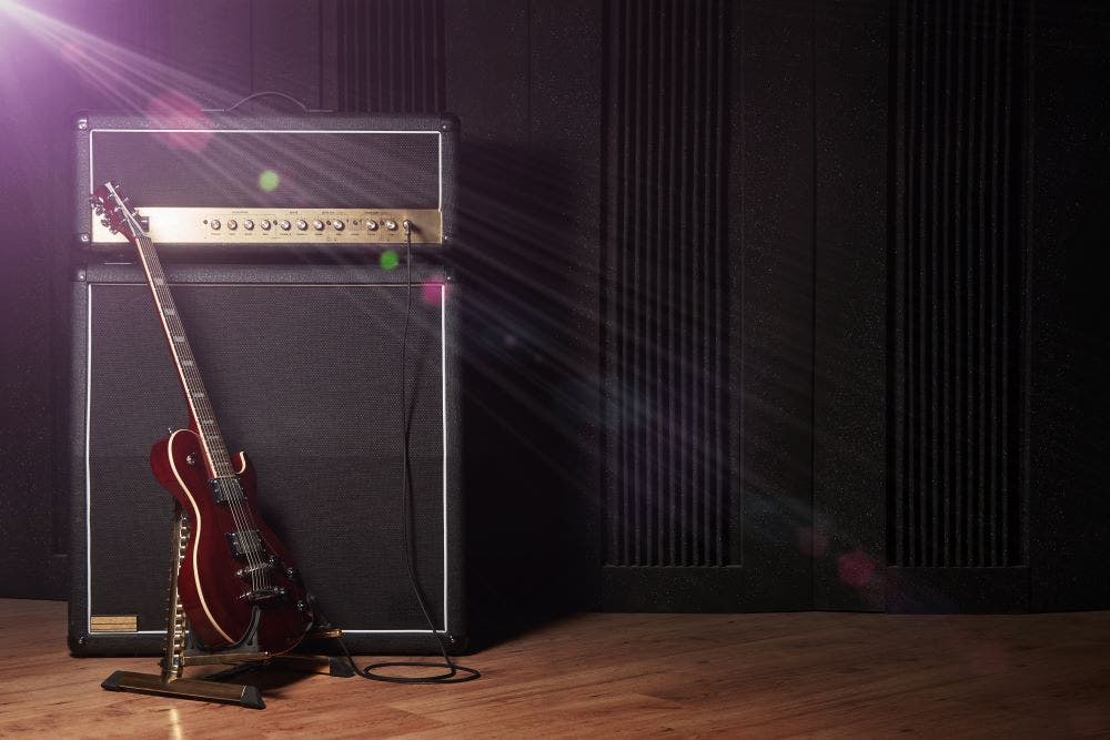 Combo amps vs. stacks | AMS